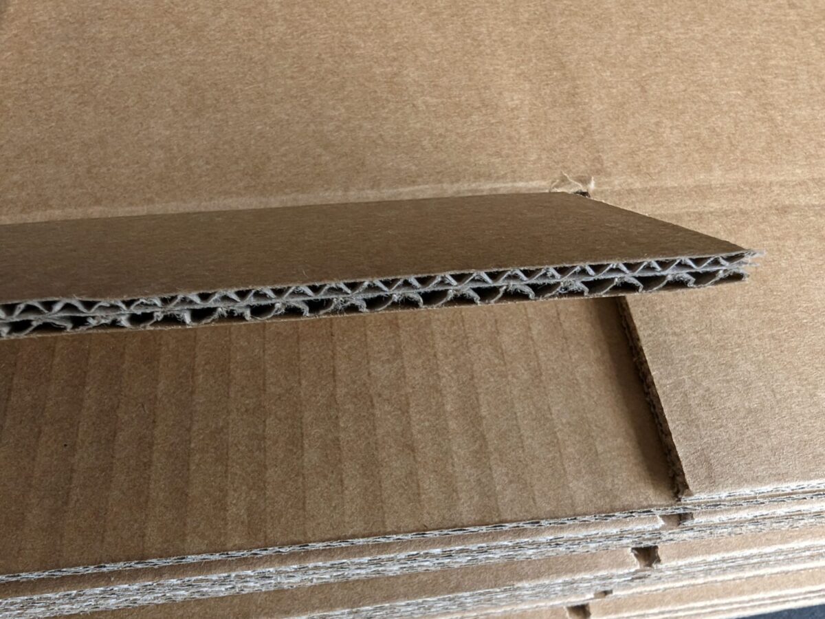 490 x 390 x 270 Brown Cardboard box Twin Cushion Kraft board