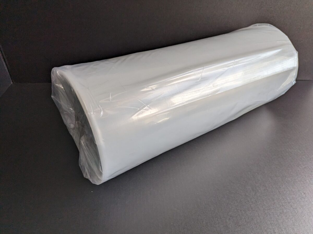 Plastic Bags on a roll 600mm x 1000mm x 125um (150 bags per roll ...